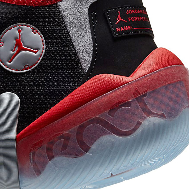 Jordan React Elevation "Doncic Bred" - manelsanchez.com